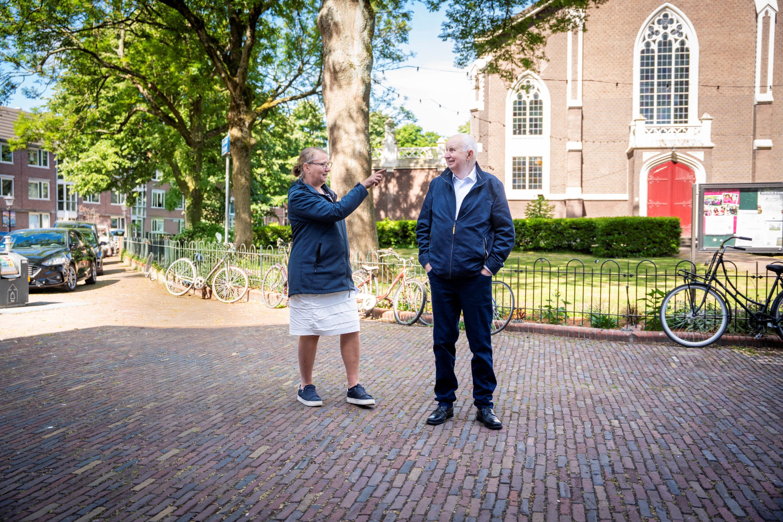 Rotterdamse familie verzorgt kerkhistorische wandelingen in Charlois