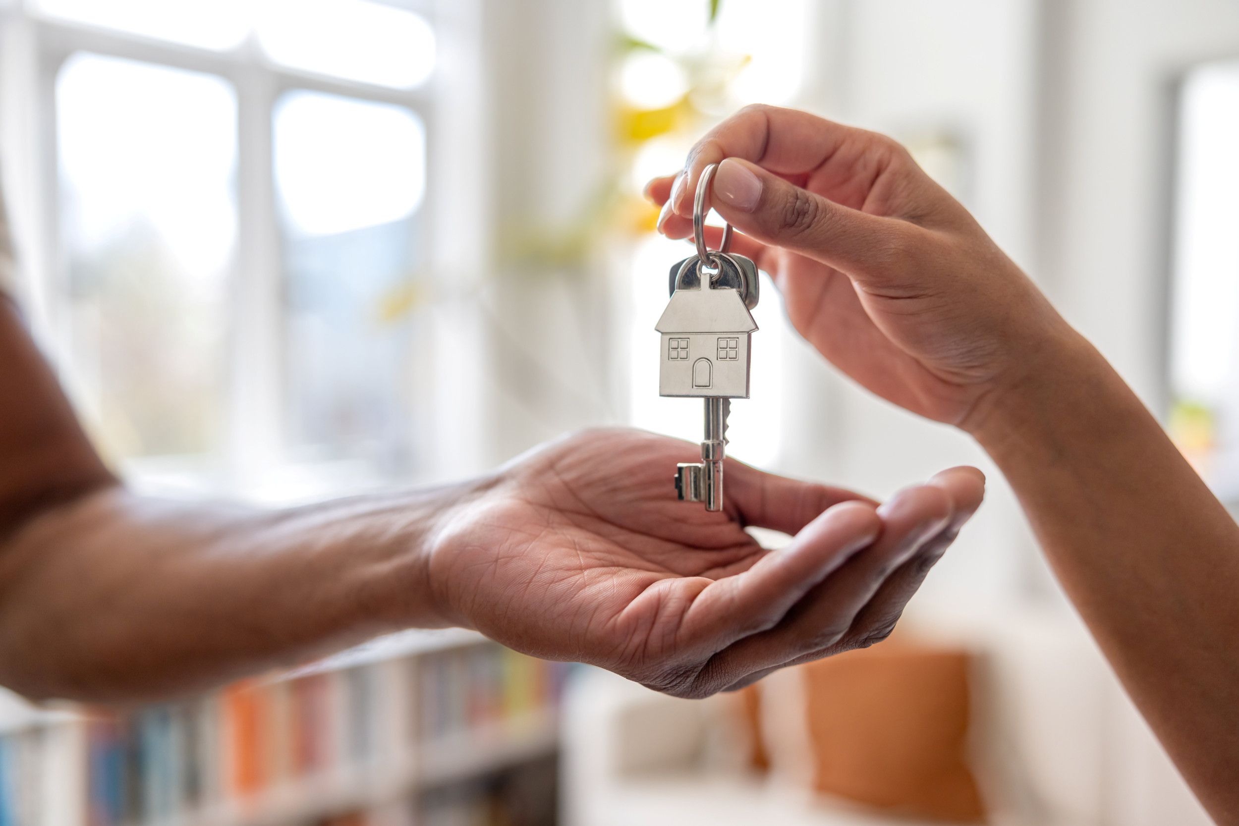 Vrouwen voelen de financiële pijn van een scheiding veel meer dan mannen