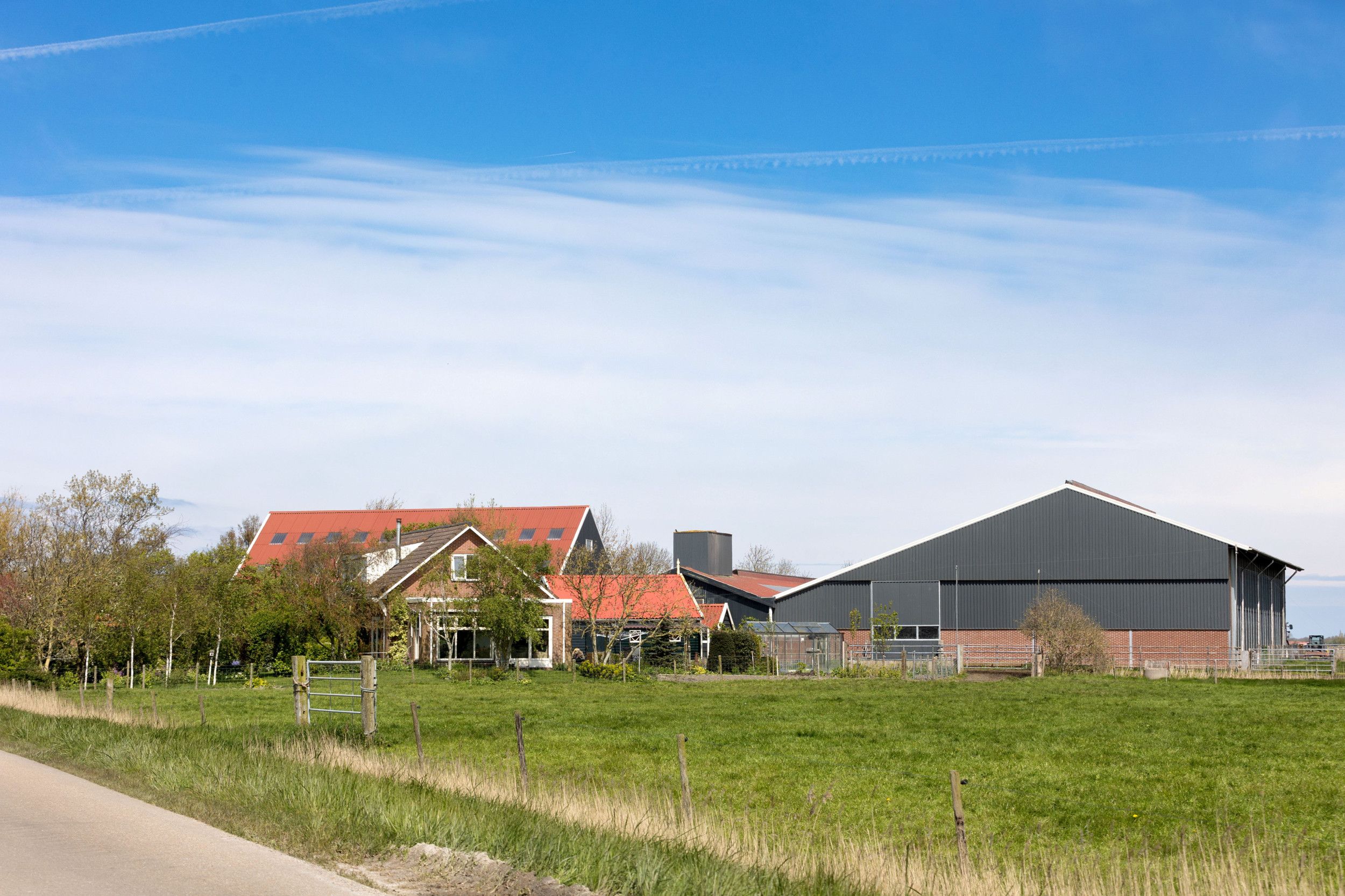 „Gelooft u echt in de eeuwigheid?” Schrijfster Franca Treur en ds. P. van Ruitenburg (GG) in ...