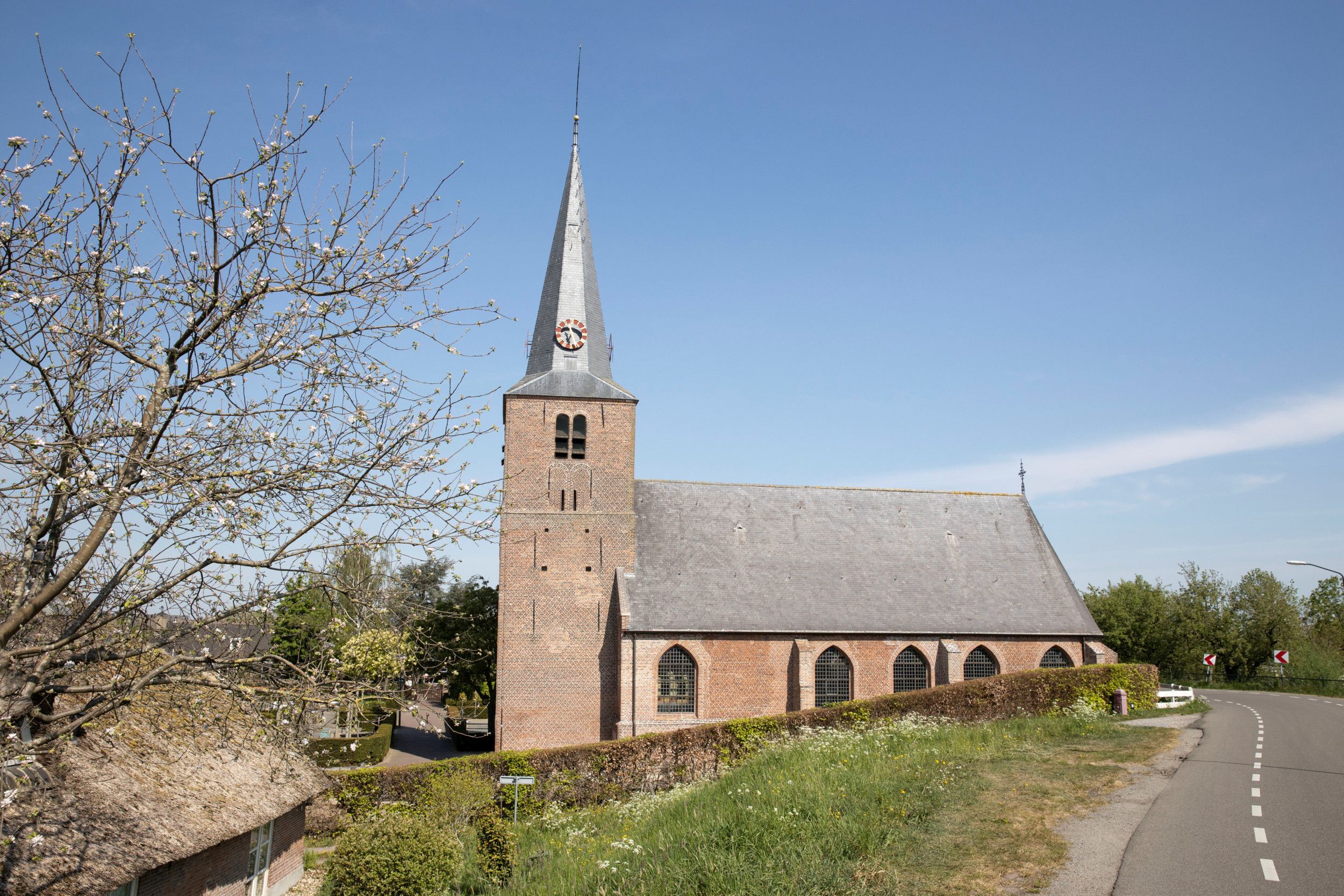 Ds. Tramper neemt afscheid van hervormde gemeente Waarder, A.M. Alblas ...
