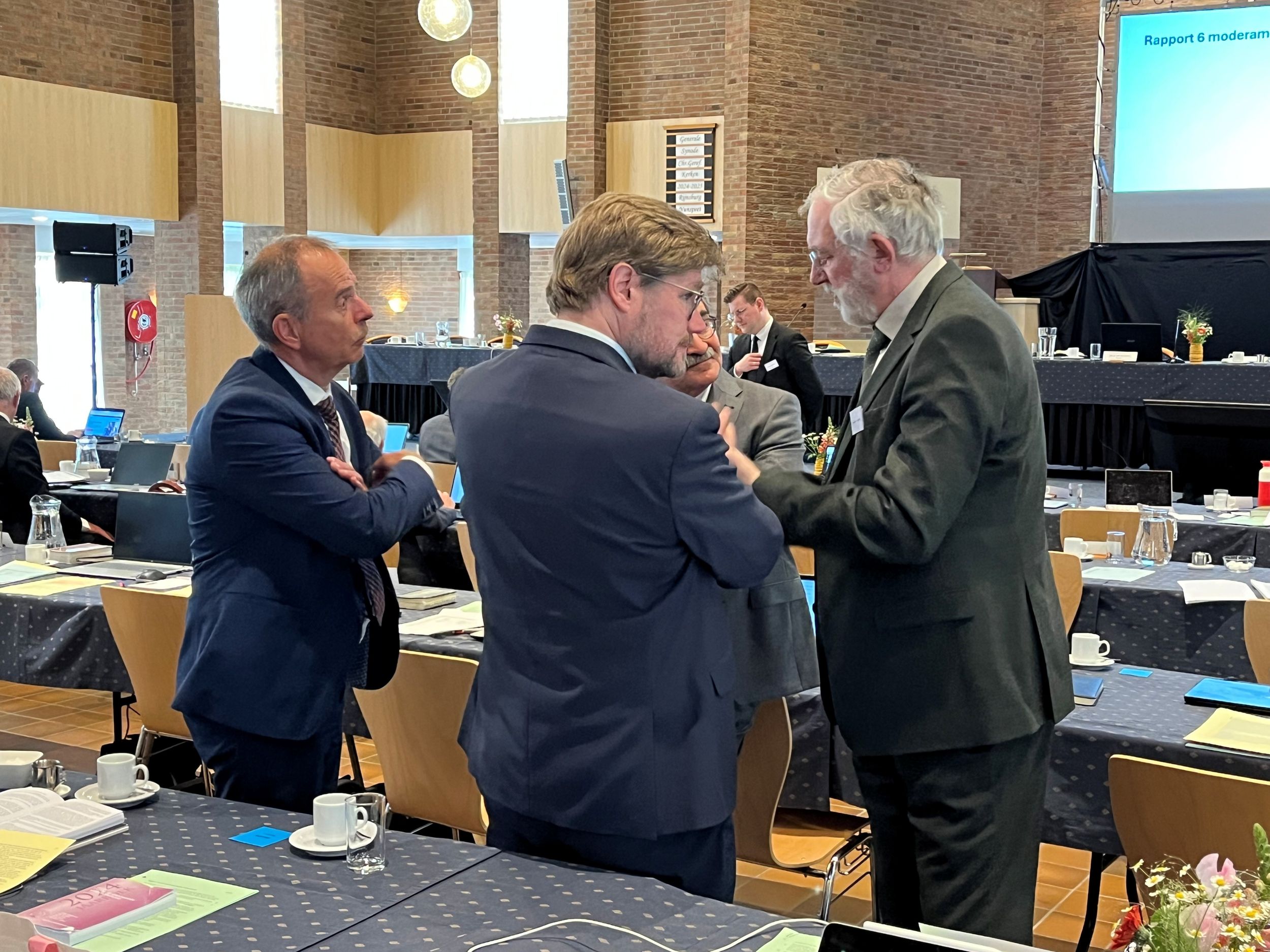 Synode CGK sluit zonder aanwijzen roepende kerk