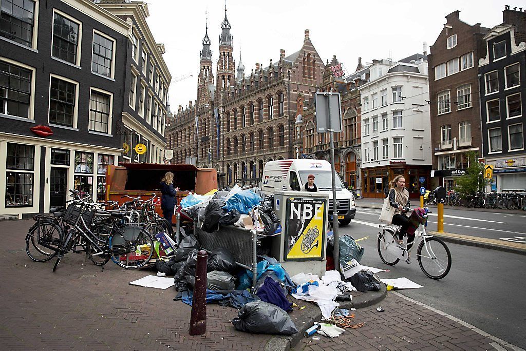 Vuilnis wordt weer opgehaald na staking